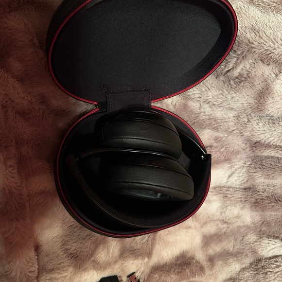 Beats by Dre | Headphones | Beats Studio 3s | Poshmark